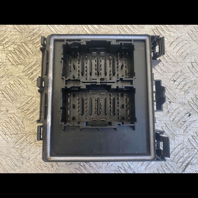 Fuse Relay Box Fusebox Unit | Daviva