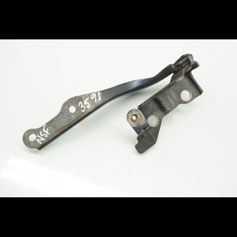 Front Bonnet Hood Hinge | Daviva